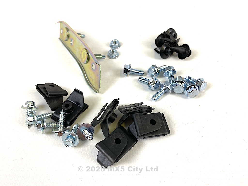 Mazda MX5 Mk1 front wing complete fixing kit